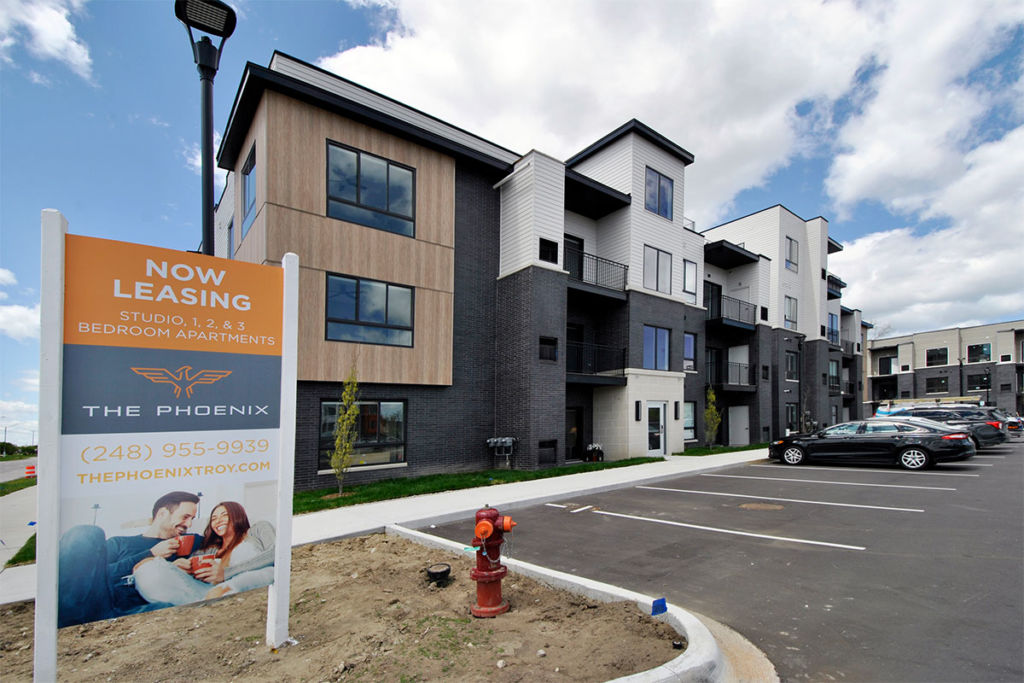 Apartments for Rent in Troy Michigan | The Phoenix at Troy Crossing